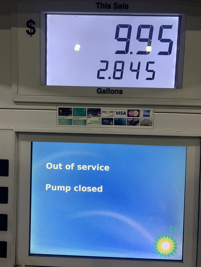 Bought 10 bucks of gas - 9GAG