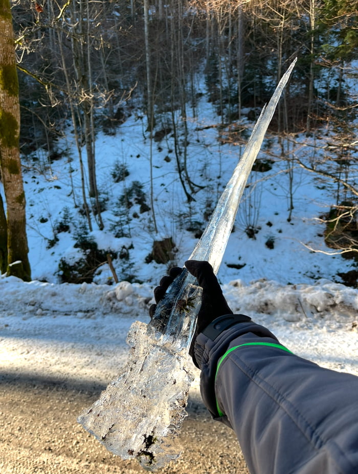 Are ice blades still a thing? - 9GAG