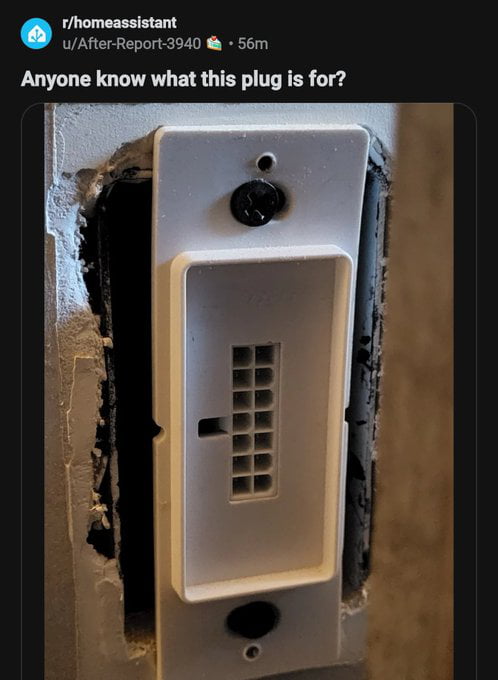 First look at RTX 5090 wall connector - 9GAG