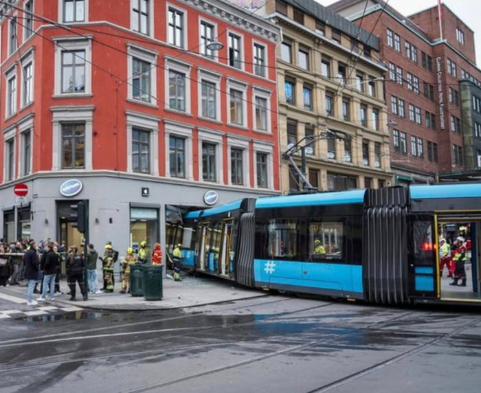 What are you doing step tram? - 9GAG