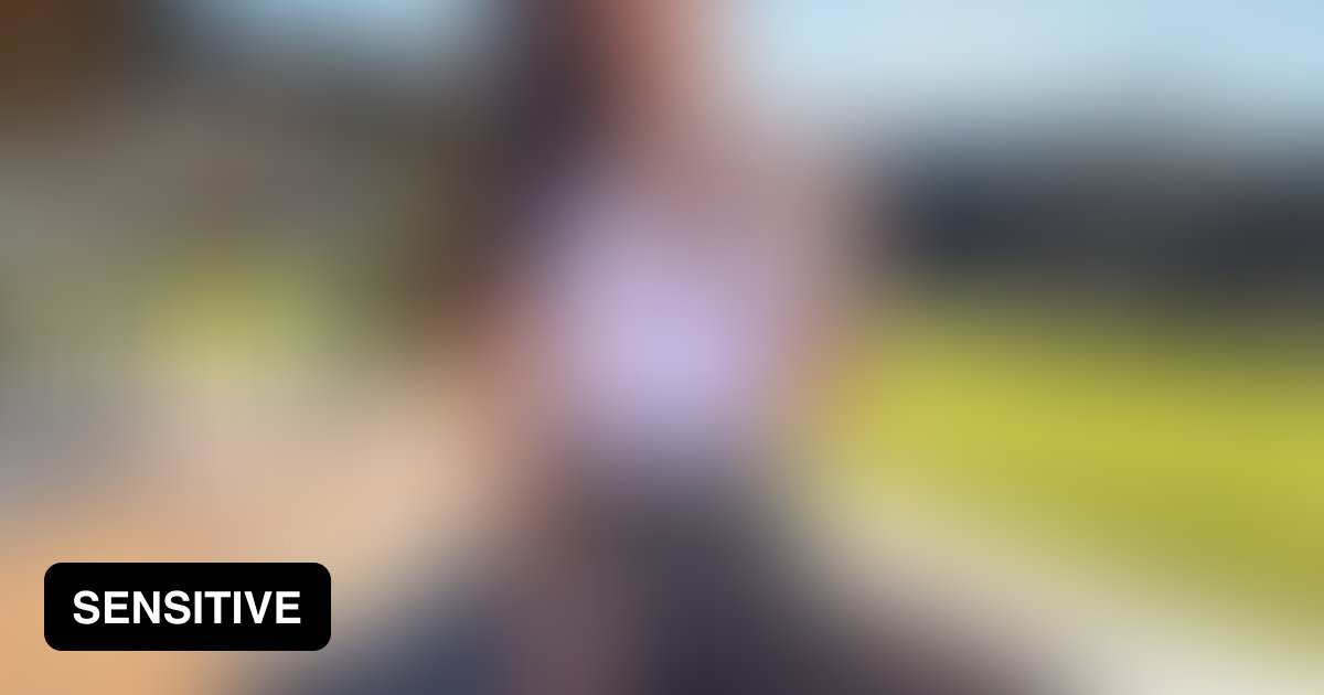 How about some naked Yoga? 👀 - 9GAG