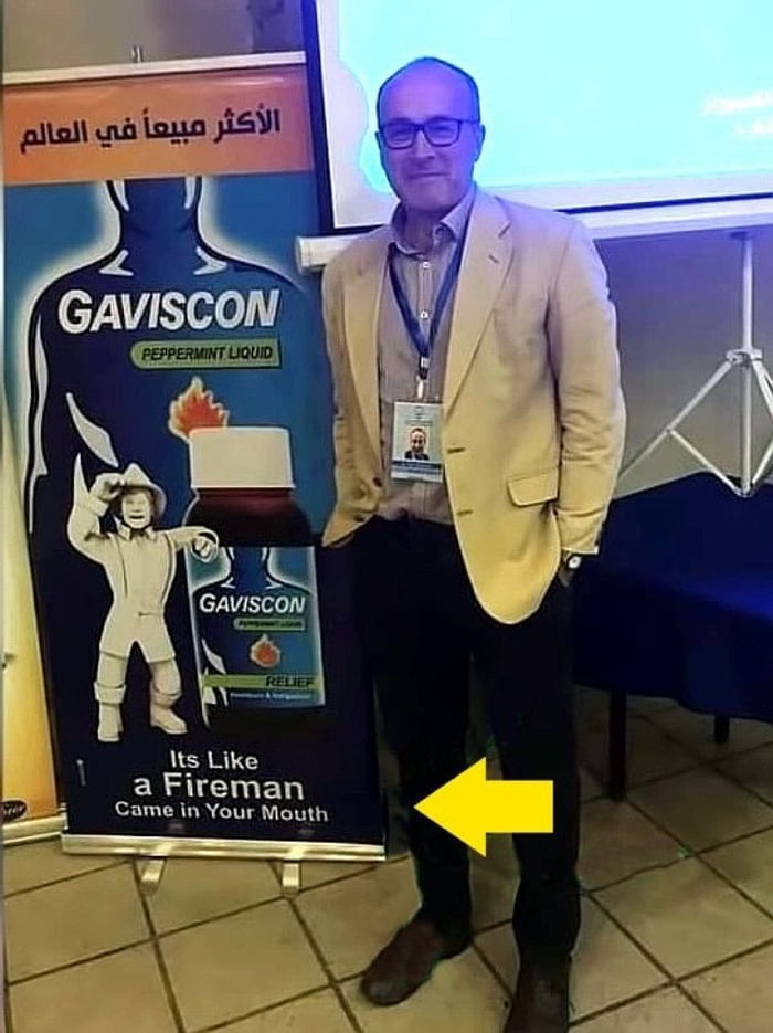 Sign copy is designed poorly - 9GAG