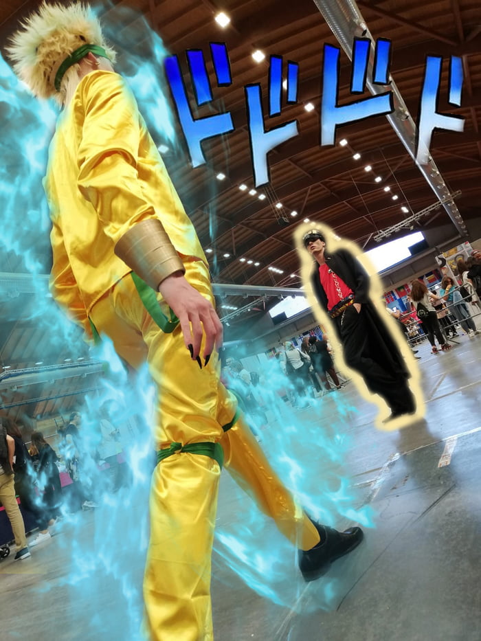 Jotaro approaching Dio in real life - 9GAG