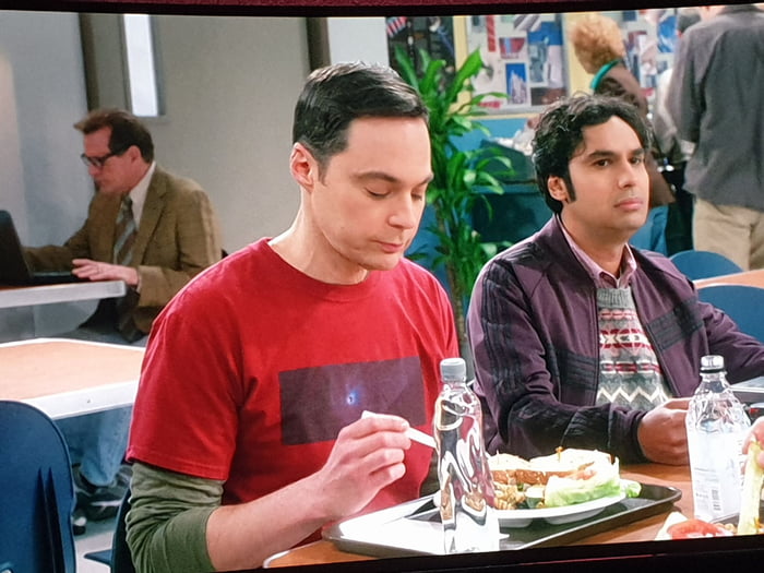 Sheldon Cooper , S12E16 , Fortnite Shirt - 9GAG