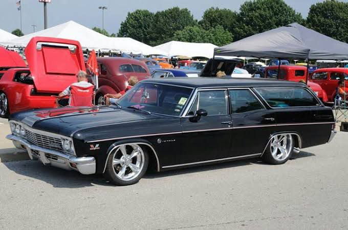 Chevrolet Impala Station Wagon - 9GAG