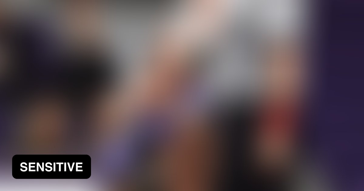 Buff wrestler is the champion. - 9GAG