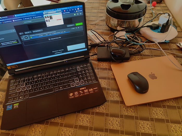 Smooth mouse pad - 9GAG