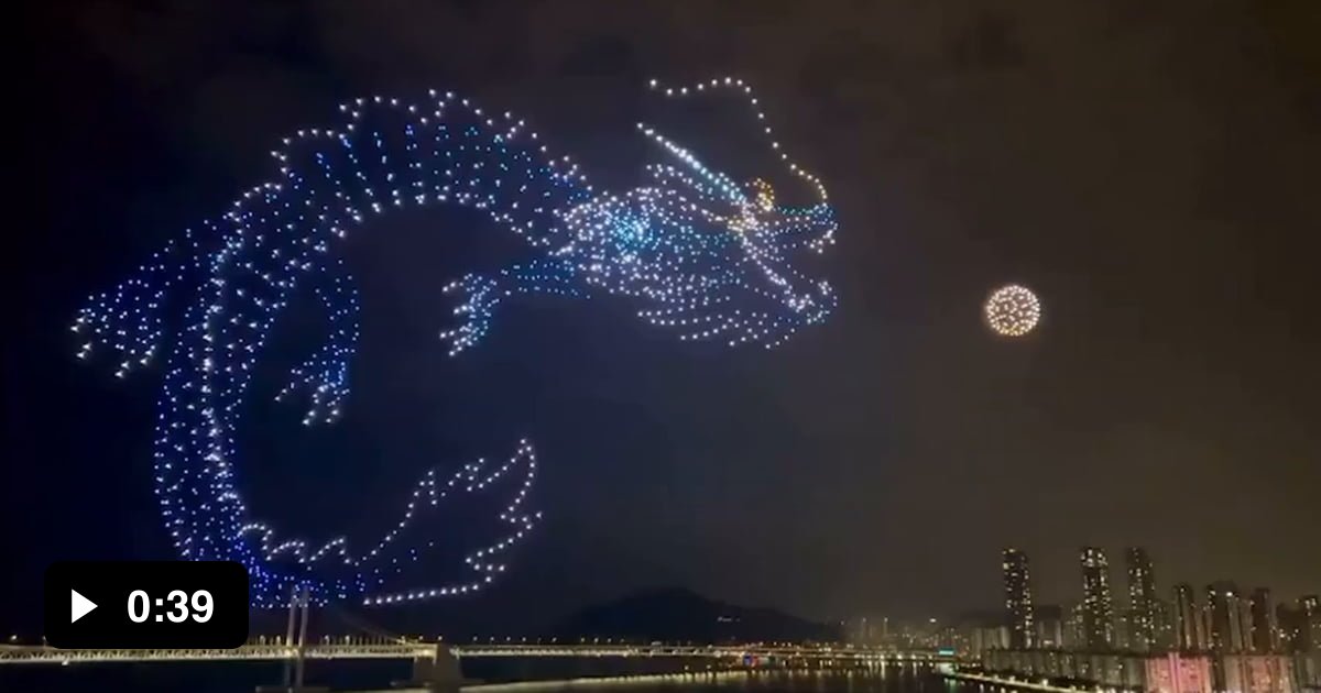 New Years drone show - 9GAG