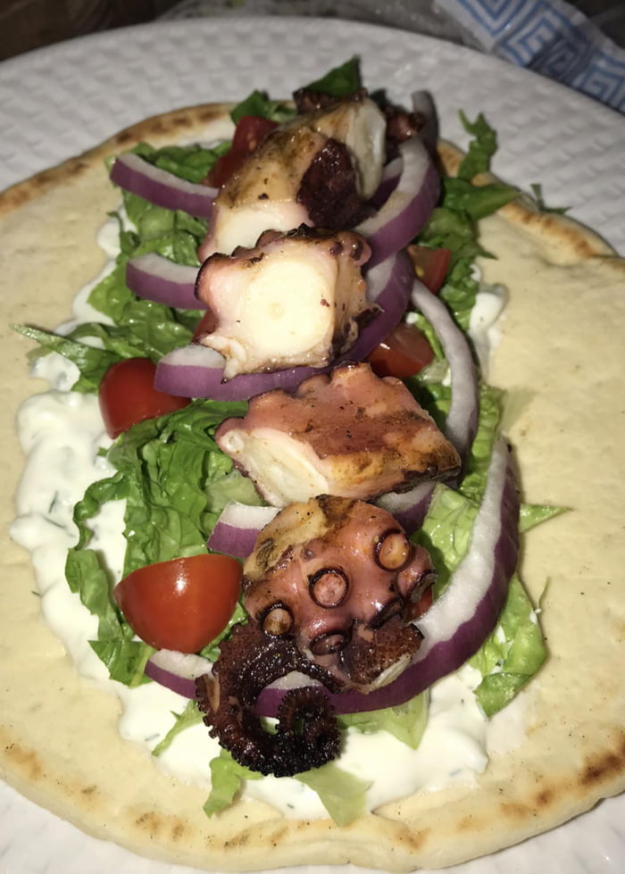 Octopus gyro - 9GAG