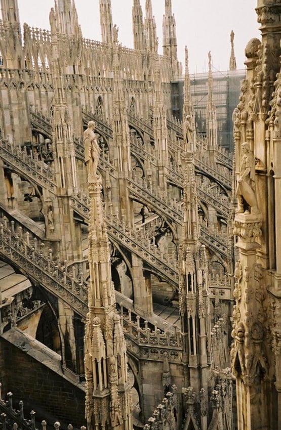 Flying buttress - 9GAG