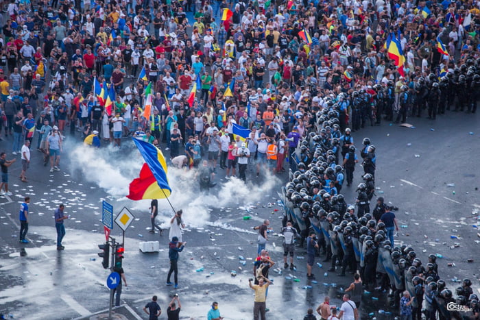 On 10 august 2018, tens of thousands of pro-european Romanian ...