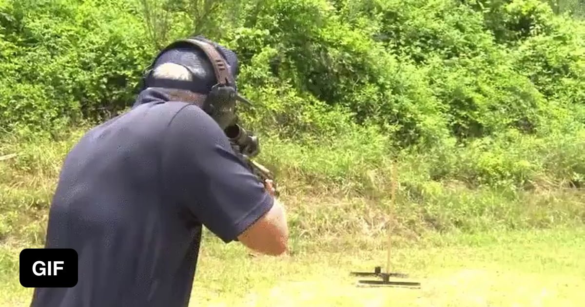 Snap shooting a grape - 9GAG