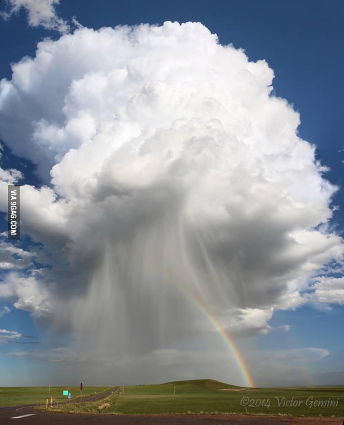 Interesting weather we're having... - 9GAG