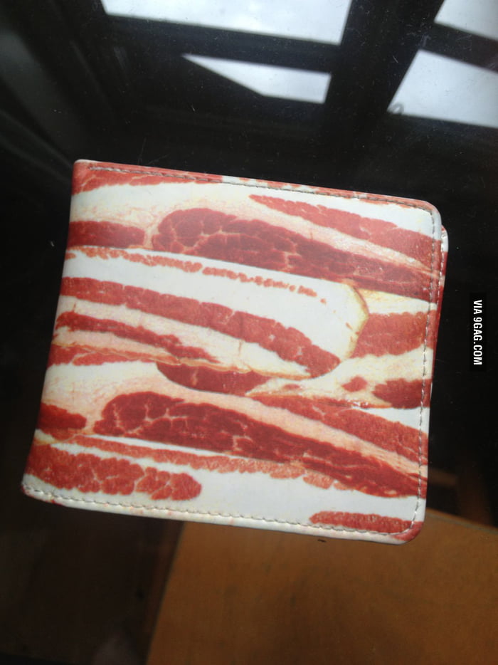 My brother's bacon wallet. - 9GAG