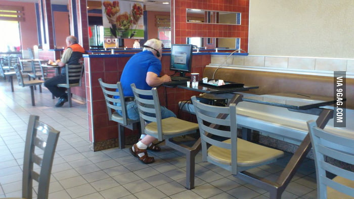 Old man brings entire desktop computer to McDonald's - 9GAG