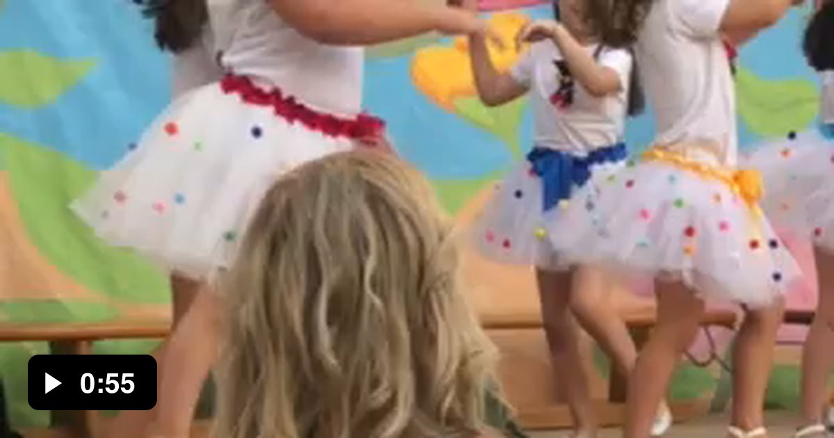 Spanish Primary School Teacher Don t You Love Public School 9GAG