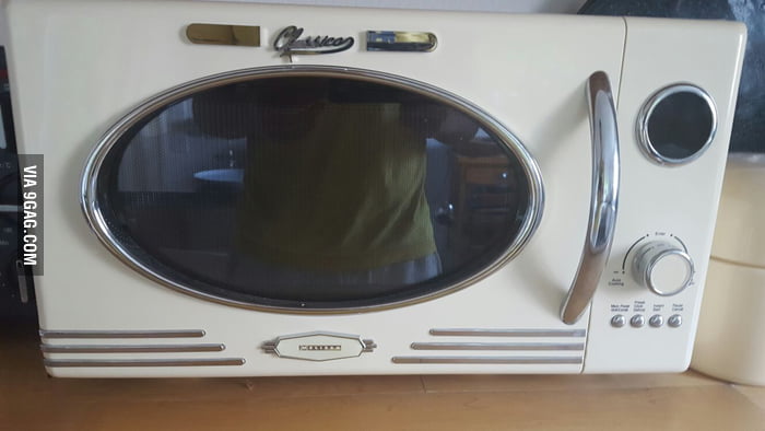 Our microwave looks like fallout 4 furniture - 9GAG