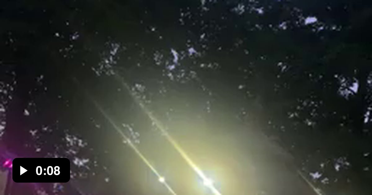 Nothing like a community concert and people just jamming out :D - 9GAG