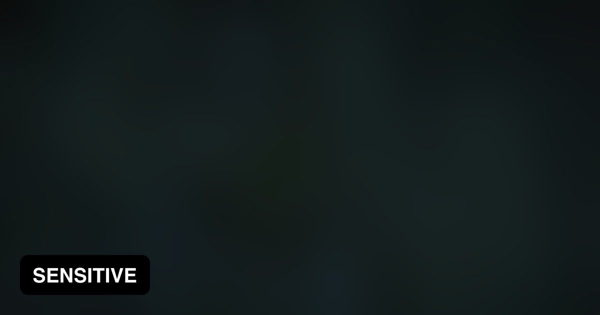 The world is crumbling [Nitocris] - 9GAG