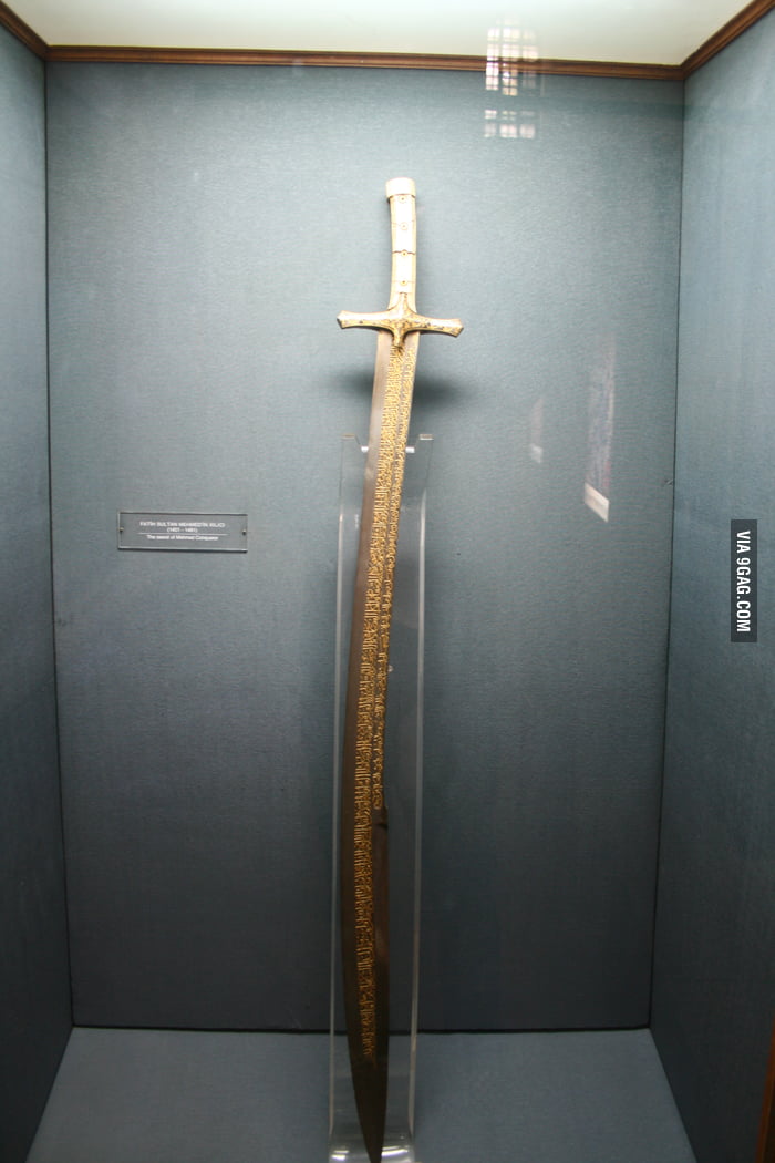 I heard you guys like swords. Here's Suleiman the Magnificent`s Sword ...