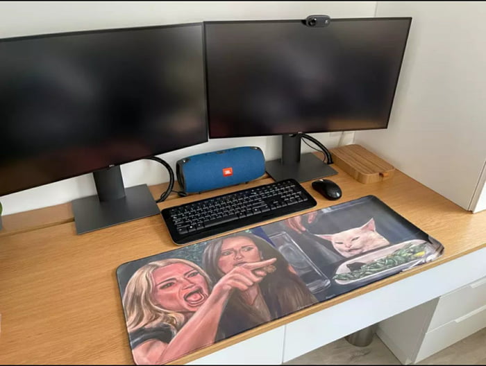 Rate my mouse pad - 9GAG