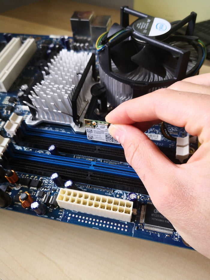 Verge PC tutorial be like - 9GAG