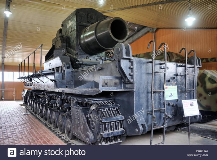 Karl gerat 600mm mortar the largest weapon mounted on a tracked vehicle ...