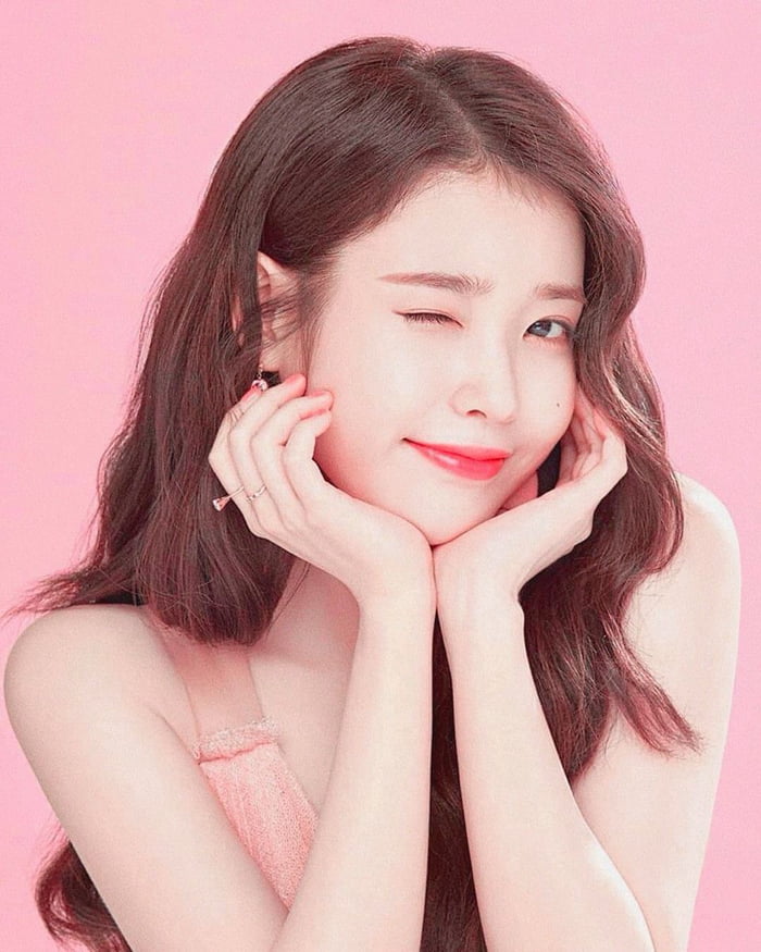 Pretty IU - 9GAG