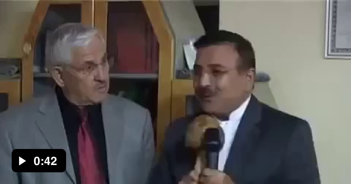 Turkish news reporter talks into mushroom - 9GAG