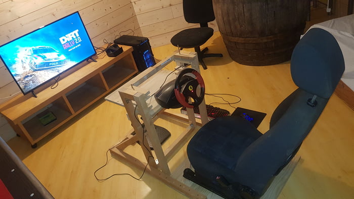 Home made sim racing rig done during quarantine - 9GAG