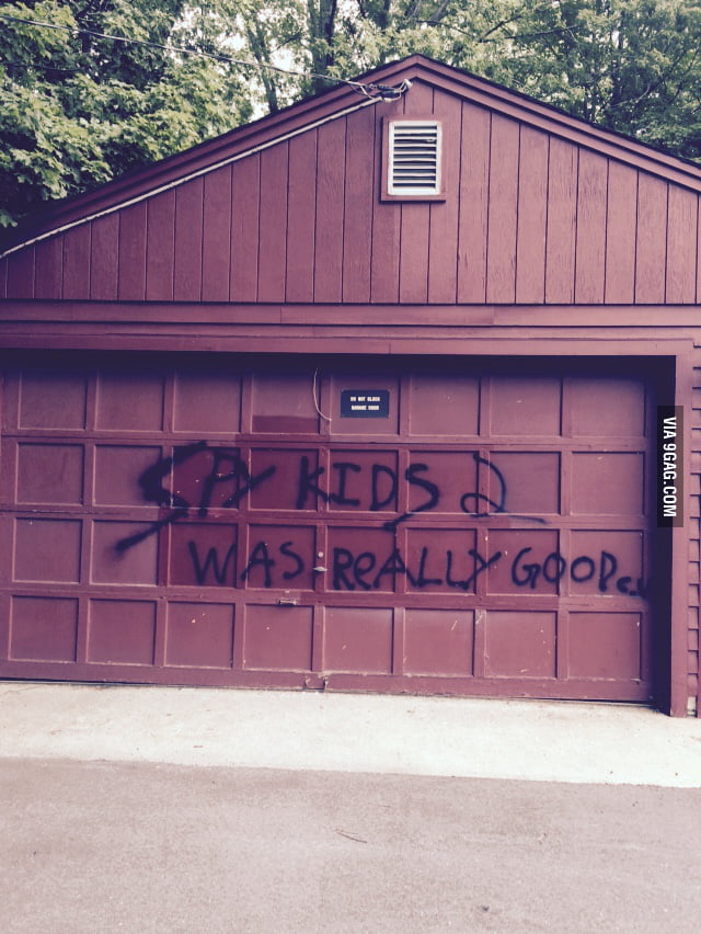 The graffiti is getting out of hand - 9GAG