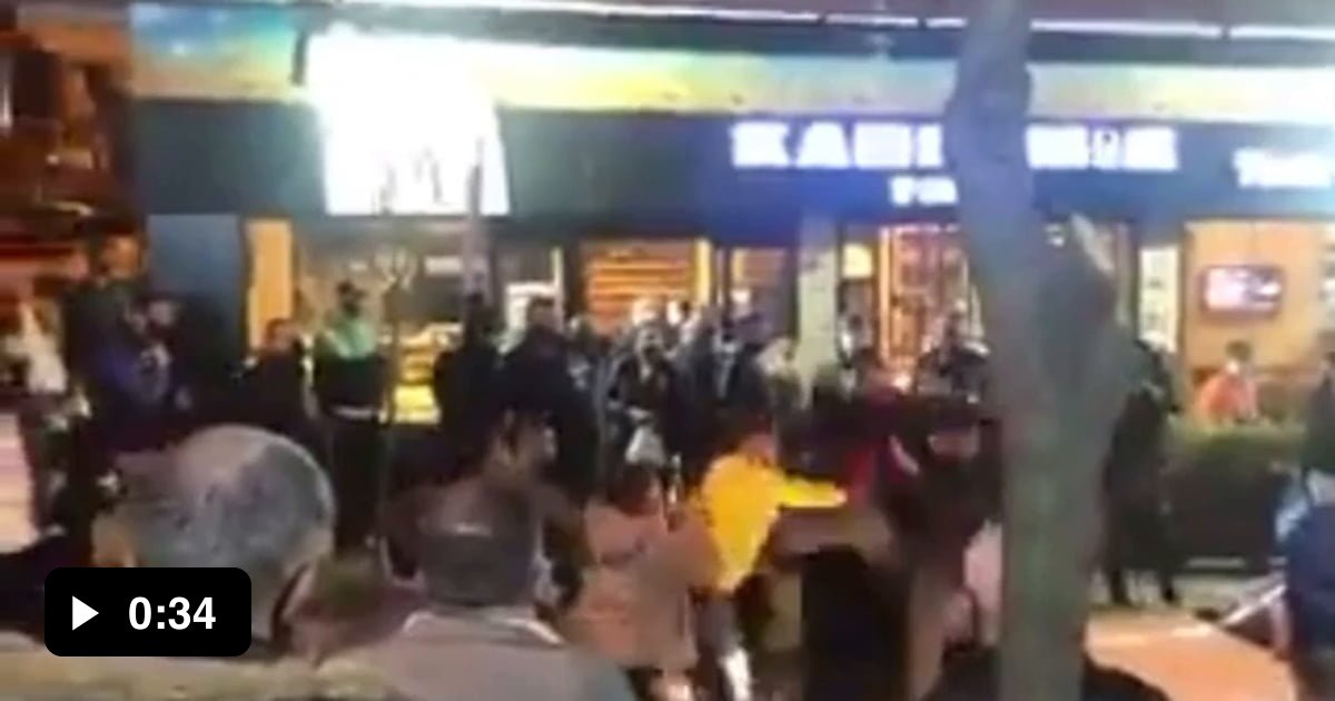 People fighting over bread after a 2 day lockdown was announced, Turkey - 9GAG