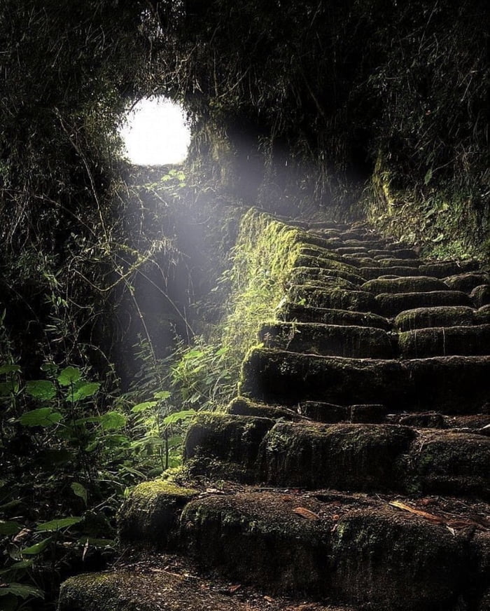 This beautiful Old Inca Trail in Peru - 9GAG