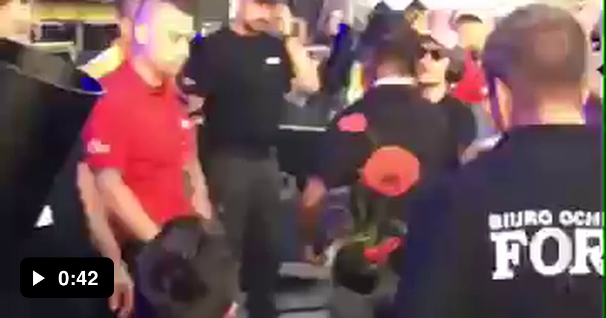 Travis scott brought a disabled fan on stage in Poland - 9GAG