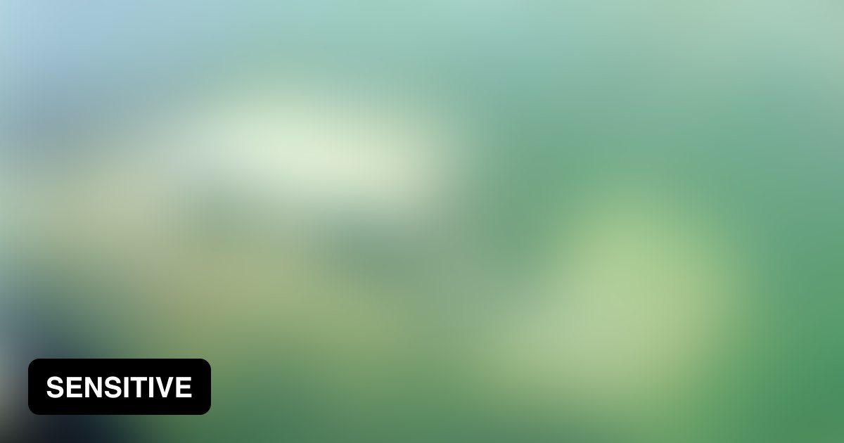 My fish has autism - 9GAG