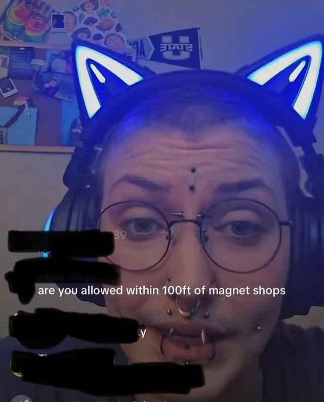 This is one stylish streamer - 9GAG