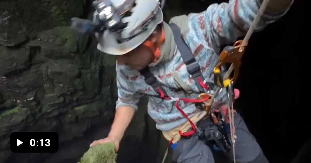 Throwing rock in a 200 meter hole (600 feet) - 9GAG