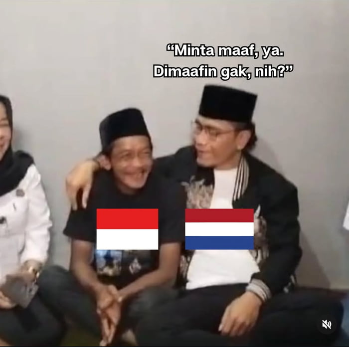 Kalo tangan sudah di pundak ya gemetar lah - 9GAG