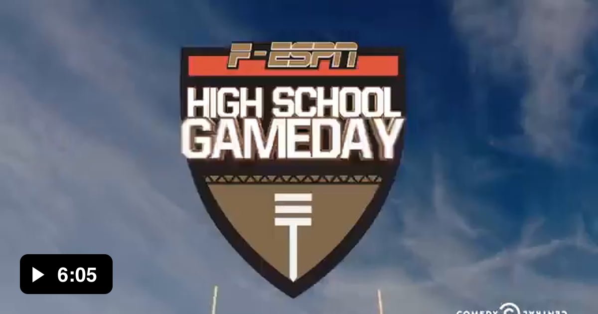 Daniel Tosh chats with a high school football enthusiast - 9GAG