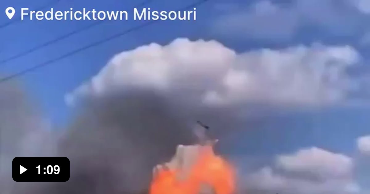 A major fire breaks out at a recycling Lithium Battery plant in ...