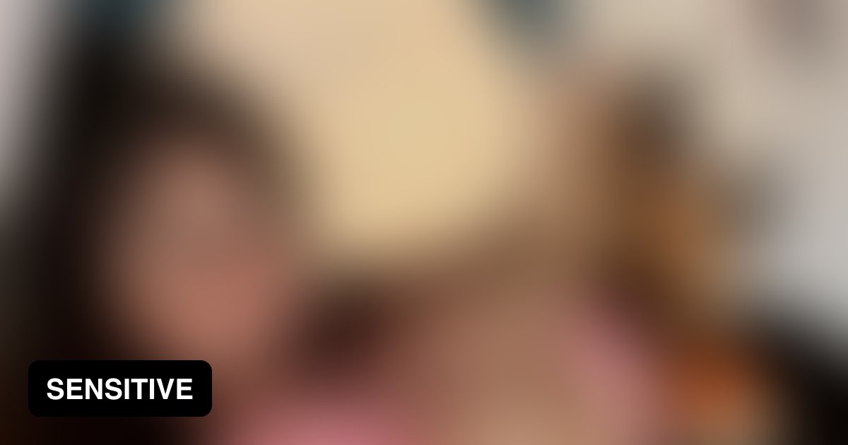 Sarah Bustani - 9GAG