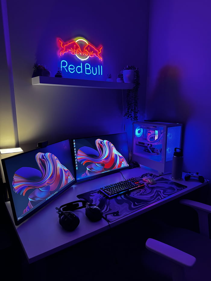 2025 Updated Setup - 9GAG
