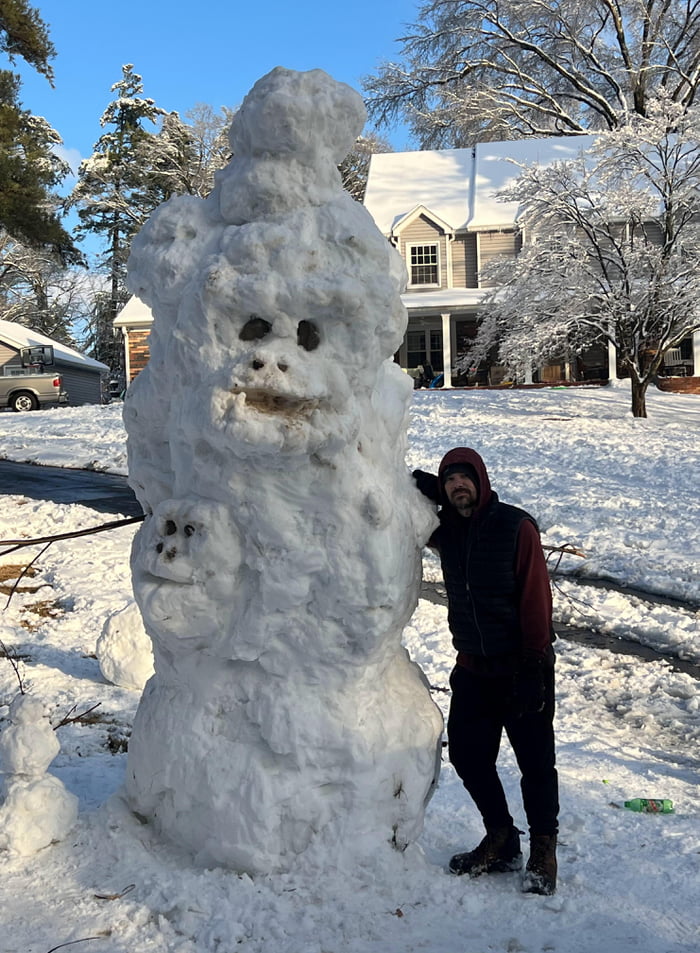 Snow golem. The guardian of winter - 9GAG