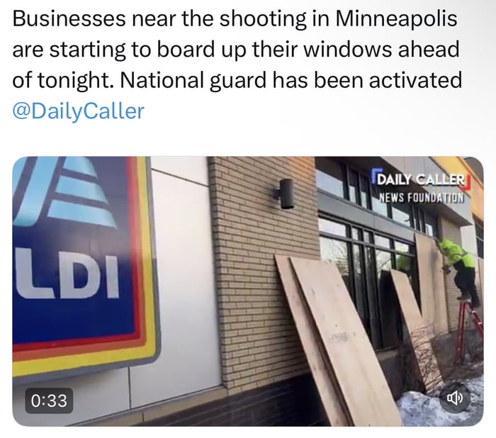 The leading conservative influencer in the country shot in the neck in ...
