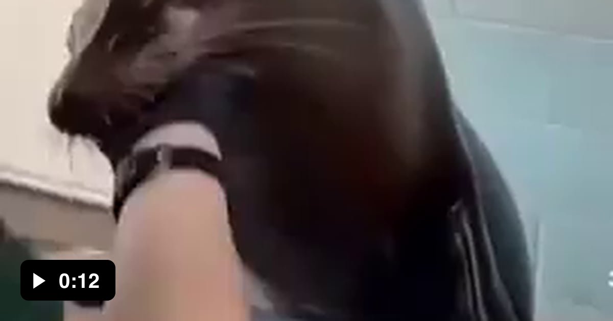 The dramatic reaction to eye drops - 9GAG