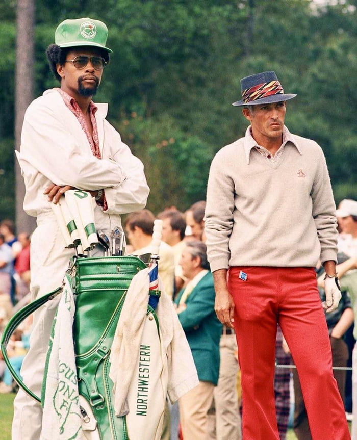 Chi-Chi Rodríguez at the 1975 Masters. - 9GAG