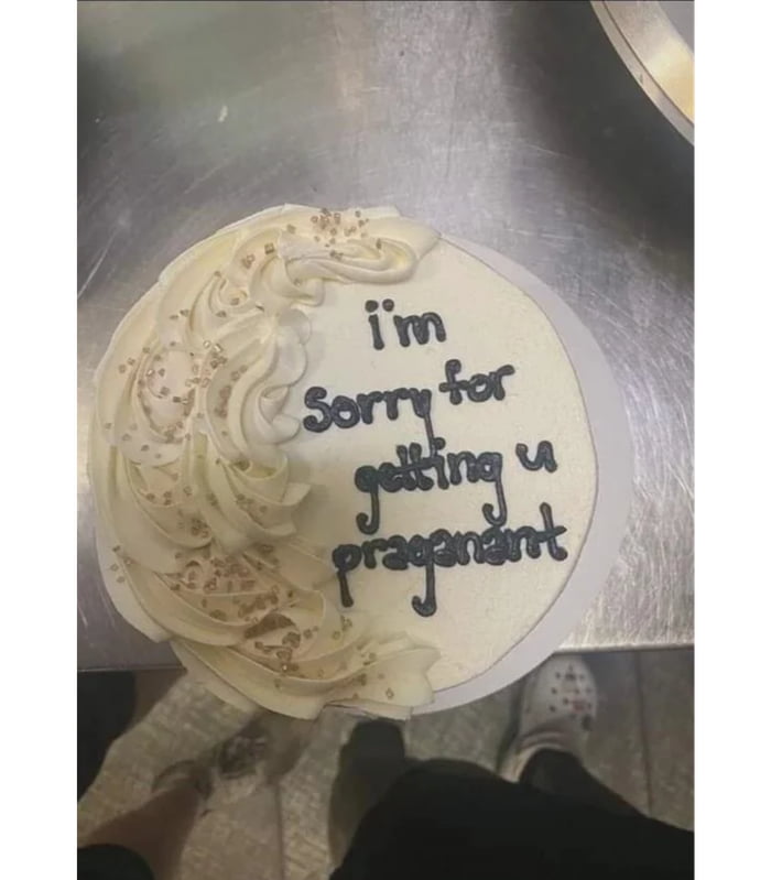 Both the decorator and the purchaser qualify - 9GAG