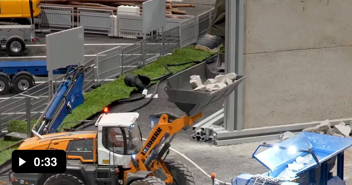 Heavy construction RC fun with the bois - 9GAG