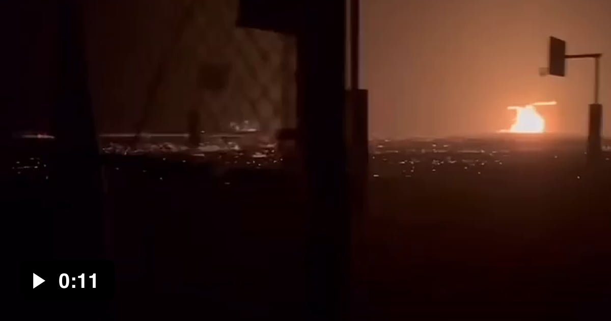 Embers rolling over basketball courts in LA - 9GAG