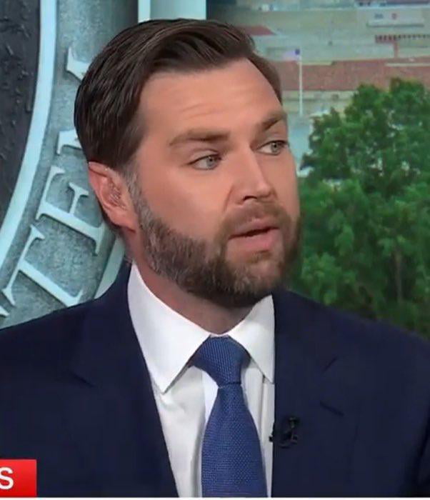 Why does he wear eyeliner? - 9GAG